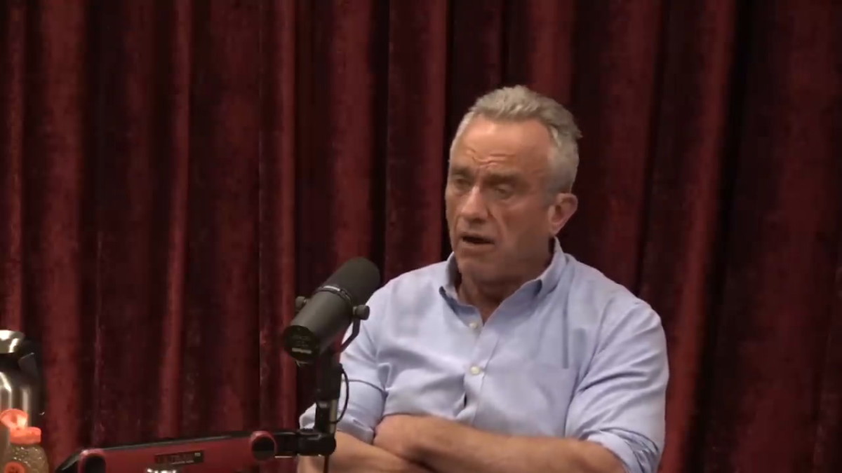 Joe Rogan asks RFK Jr. about JFK and his peaceful politics - Heal the ...