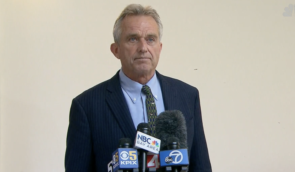 RFK Jr. Celebrates Client's Triumph Over Monsanto: A Landmark Courtroom ...